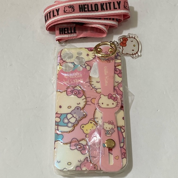 Hello Kitty | Cell Phones & Accessories | Hello Kitty Iphone 21314 Pro ...